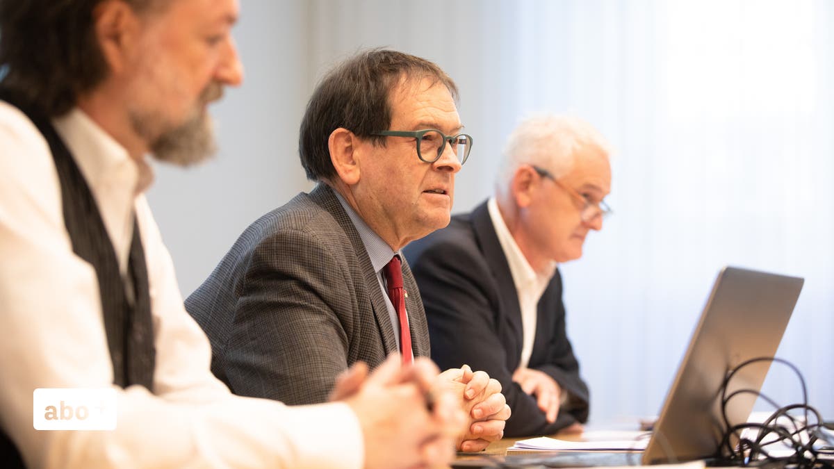 Kommentar - Ein Denkzettel für den Staatsschreiber, der fast zur ... Kommentar - Ein Denkzettel für den Staatsschreiber, der fast zur ...