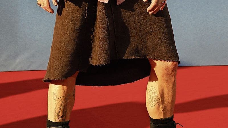 Daring Guys Why Mens Skirts Are More Popular Than Ever The