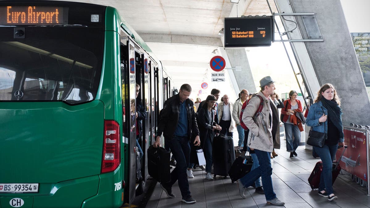 Kommentar: Die Flughafenbahn ist ein Murks mit Ansage Kommentar: Die Flughafenbahn ist ein Murks mit Ansage