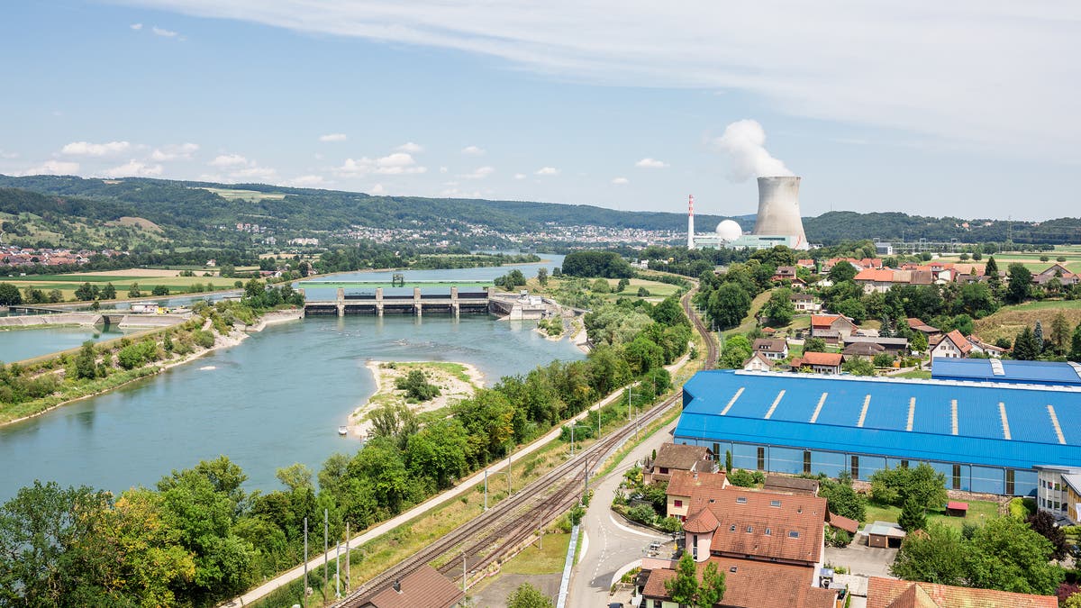 Leibstadt - Dieses Dorf verliert bei der Gewinnsteuer-Reform im ganzen ... Leibstadt - Dieses Dorf verliert bei der Gewinnsteuer-Reform im ganzen ...